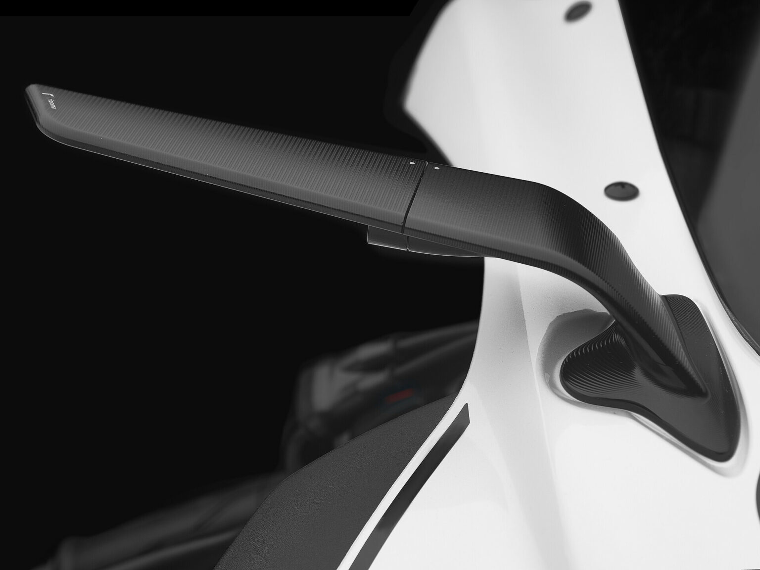 YZF R7 (2021 – 25) – Rizoma